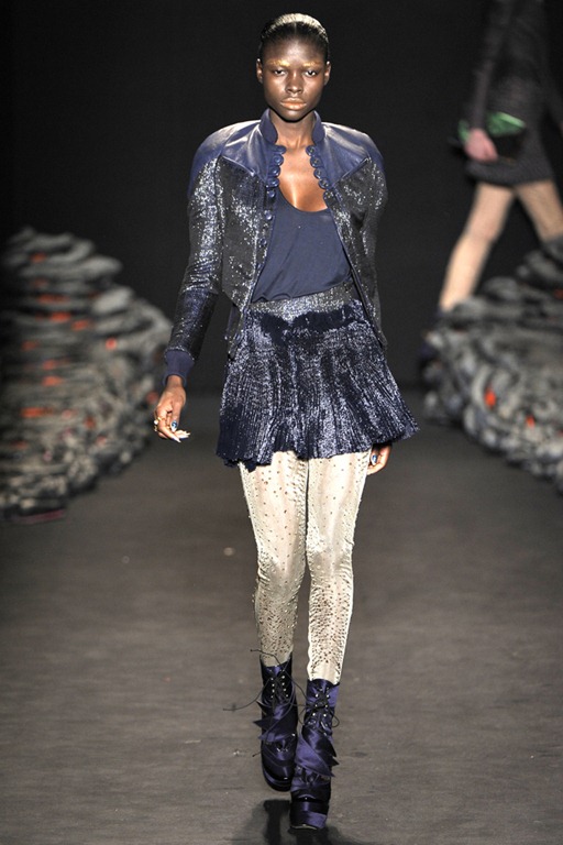Wearable Trends: Jen Kao Fall 2011, Mercedes-Benz Fashion Week